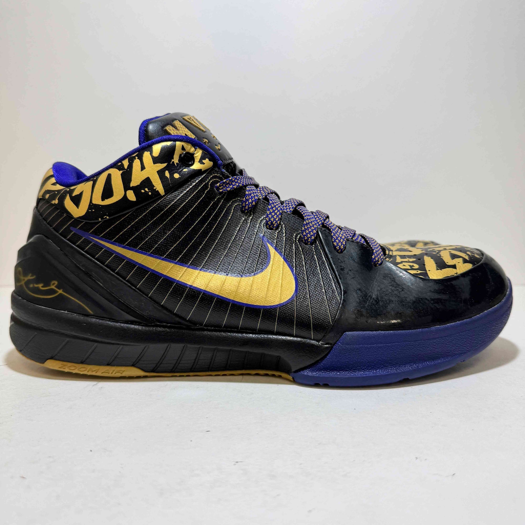 【US10.5】 NIKE ZOOM KOBE 4 (POP) NBA Final MVP Away 354187-001 【DS】 | WORM TOKYO WEB STORE